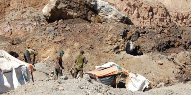 Human Rights Abuses in the DRC's Cobalt and Copper Mining Industry ...